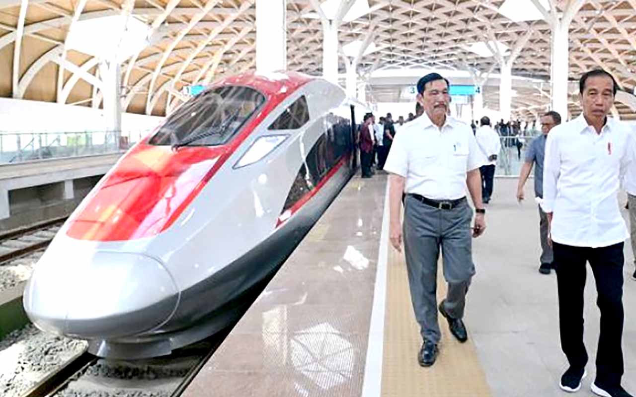Masalah-masalah Kereta Cepat yang Disebut Barang Busuk oleh Luhut ...